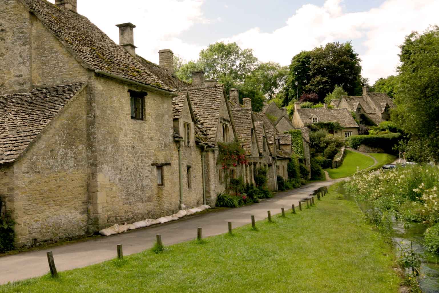 Burford - Cotswold Electric Bike Tours